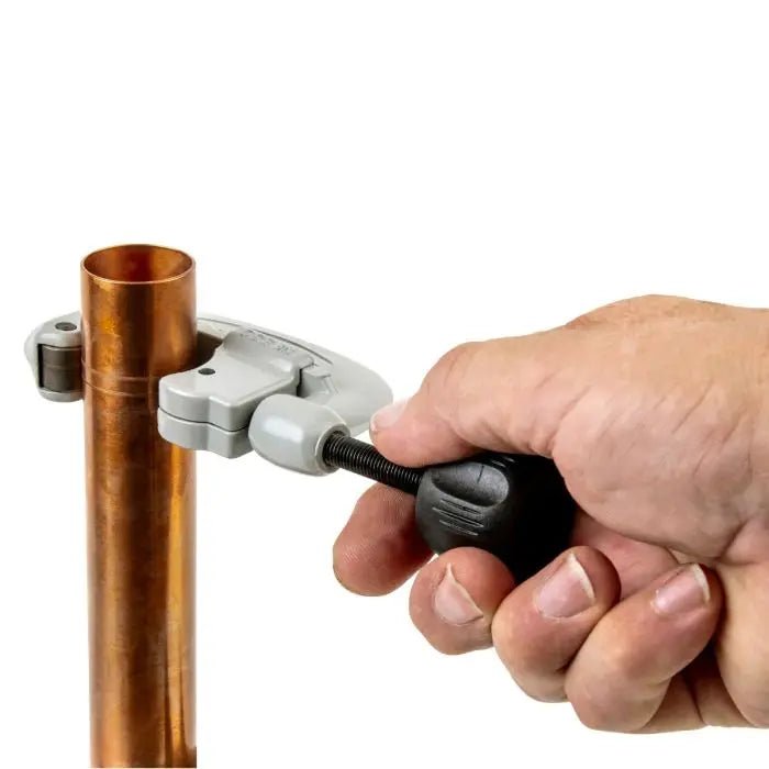 1-1/8“ O.D. Screw-Feed Tubing Cutter (Model 350) | Superior Tool ...